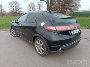 Melns Honda Civic 2007 Rīga, ar dzinēja tilpumu 2.20 L un nobraukumu 265 tūkst. km par 1950 €, foto 6 vietnē AUTOMOTO.COM.LV