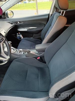 Melns Honda Civic 2007 Rīga, ar dzinēja tilpumu 2.20 L un nobraukumu 265 tūkst. km par 1950 €, foto 9 vietnē AUTOMOTO.COM.LV