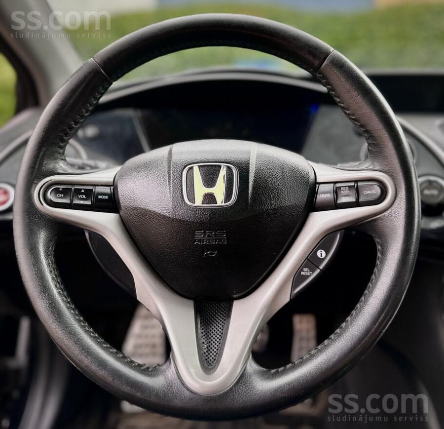 Melns Honda Civic 2007 Jelgava, ar dzinēja tilpumu 2.20 L un nobraukumu 309 tūkst. km par 1950 €, foto 15 vietnē AUTOMOTO.COM.LV