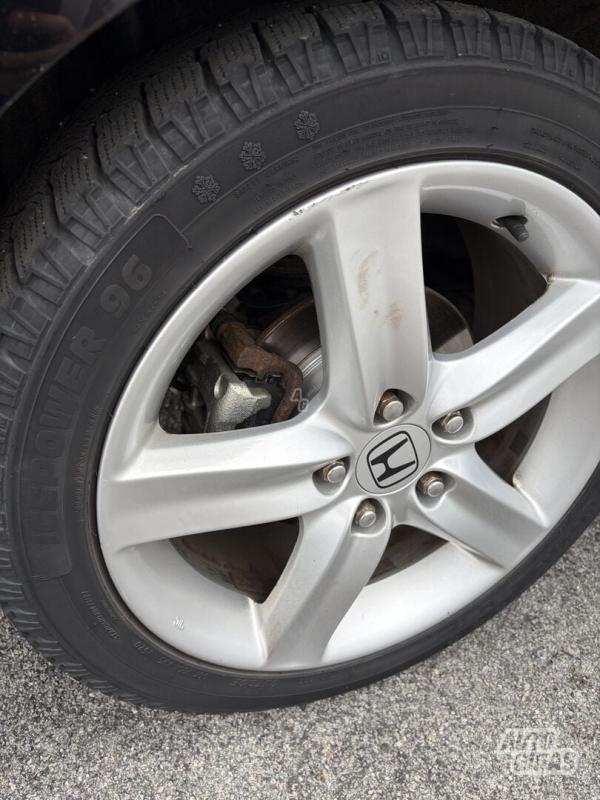 Melns Honda Civic 2007 Viļņa, ar dzinēja tilpumu 2.20 L un nobraukumu 288 tūkst. km par 2400 €, foto 10 vietnē AUTOMOTO.COM.LV