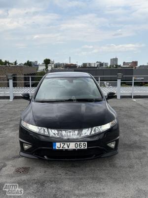 Melns Honda Civic 2007 Viļņa, ar dzinēja tilpumu 2.20 L un nobraukumu 288 tūkst. km par 2290 €, foto 4 vietnē AUTOMOTO.COM.LV