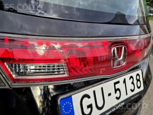 Black Honda Civic 2007 in Riga, with an engine capacity of 1.80 L and mileage of 147 thousand km for 3200 €, photo 19 on AUTOMOTO.COM.LV