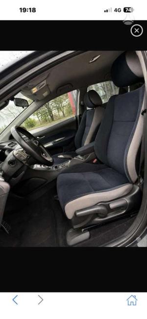 Black Honda Civic 2007 in Kedainiai, with an engine capacity of 1.80 L and mileage of 410 thousand km for 900 €, photo 7 on AUTOMOTO.COM.LV