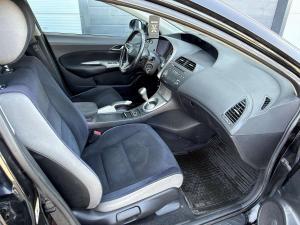 Black Honda Civic 2007 in Vilnius, with an engine capacity of 2.20 L and mileage of 323 thousand km for 950 €, photo 12 on AUTOMOTO.COM.LV