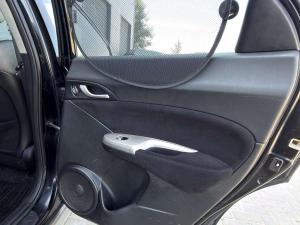 Black Honda Civic 2007 in Vilnius, with an engine capacity of 2.20 L and mileage of 323 thousand km for 950 €, photo 15 on AUTOMOTO.COM.LV