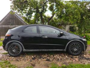 Black Honda Civic 2007 in Kaunas, with an engine capacity of 1.80 L and mileage of 236 thousand km for 1600 €, photo  on AUTOMOTO.COM.LV