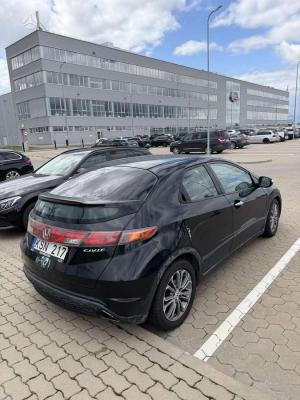 Melns Honda Civic 2007 Kauņa, ar dzinēja tilpumu 1.80 L un nobraukumu 2 tūkst. km par 999 €, foto 8 vietnē AUTOMOTO.COM.LV