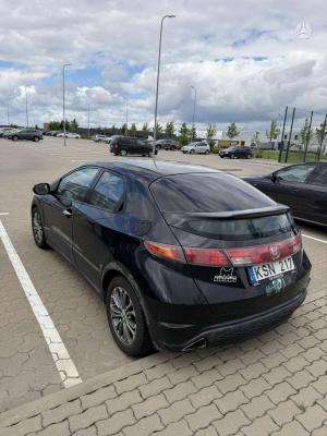 Melns Honda Civic 2007 Kauņa, ar dzinēja tilpumu 1.80 L un nobraukumu 2 tūkst. km par 999 €, foto 11 vietnē AUTOMOTO.COM.LV
