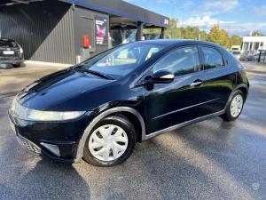 Melns Honda Civic 2007 Viļņa, ar dzinēja tilpumu 2.20 L un nobraukumu 251 tūkst. km par 690 €, foto 9 vietnē AUTOMOTO.COM.LV