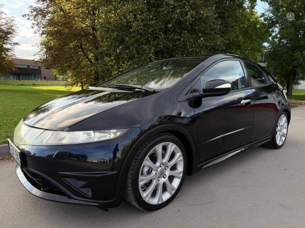 Melns Honda Civic 2007 Kauņa, ar dzinēja tilpumu 2.20 L un nobraukumu 362 tūkst. km par 2450 €, foto 1 vietnē AUTOMOTO.COM.LV