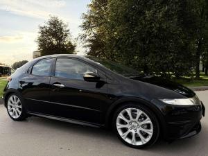 Black Honda Civic 2007 in Kaunas, with an engine capacity of 2.20 L and mileage of 362 thousand km for 2400 €, photo 20 on AUTOMOTO.COM.LV
