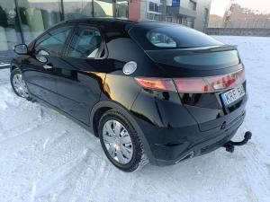 Melns Honda Civic 2008 Klaipėda, ar dzinēja tilpumu 1.80 L un nobraukumu 252 tūkst. km par 2990 €, foto 2 vietnē AUTOMOTO.COM.LV