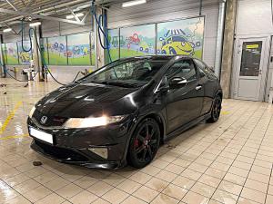 Melns Honda Civic 2008 Viļņa, ar dzinēja tilpumu 2.20 L un nobraukumu 338 tūkst. km par 1999 €, foto 6 vietnē AUTOMOTO.COM.LV