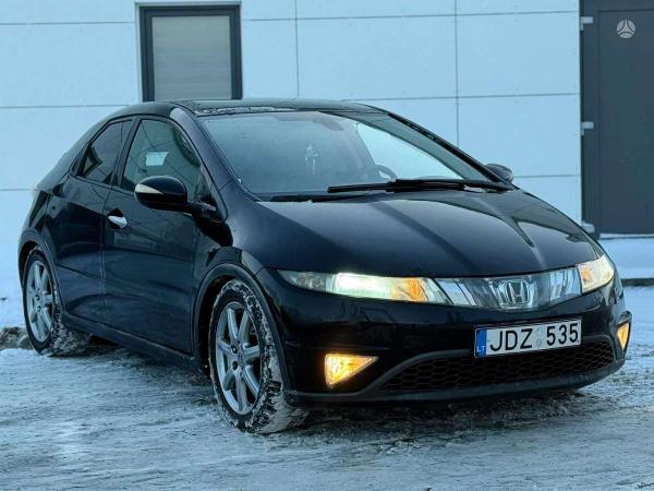 Melns Honda Civic 2008 Kauņa, ar dzinēja tilpumu 2.20 L un nobraukumu 383 tūkst. km par 2000 €, foto 2 vietnē AUTOMOTO.COM.LV
