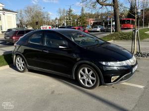 Black Honda Civic 2008 in Vilnius, with an engine capacity of 1.80 L and mileage of 60 thousand km for 4650 €, photo 3 on AUTOMOTO.COM.LV