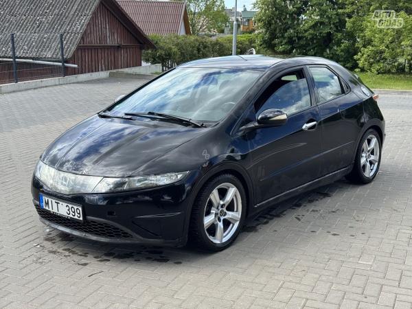 Melns Honda Civic 2008 Ukmergė, ar dzinēja tilpumu 2.20 L un nobraukumu 300 tūkst. km par 650 €, foto 1 vietnē AUTOMOTO.COM.LV