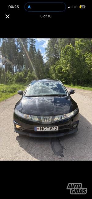 Black Honda Civic 2008 in Alytus, with an engine capacity of 2.00 L and mileage of 397 thousand km for 1450 €, photo 10 on AUTOMOTO.COM.LV