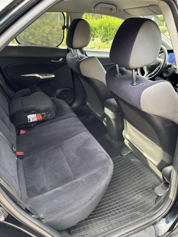 Melns Honda Civic 2008 Kauņa, ar dzinēja tilpumu 2.20 L un nobraukumu 203 tūkst. km par 2800 €, foto 10 vietnē AUTOMOTO.COM.LV