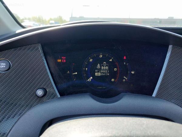 Black Honda Civic 2008 in Siauliai, with an engine capacity of 2.20 L and mileage of 250 thousand km for 2200 €, photo 6 on AUTOMOTO.COM.LV