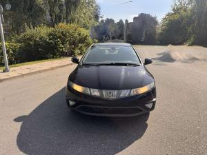 Melns Honda Civic 2008 Viļņa, ar dzinēja tilpumu 1.80 L un nobraukumu 264 tūkst. km par 3250 €, foto 6 vietnē AUTOMOTO.COM.LV