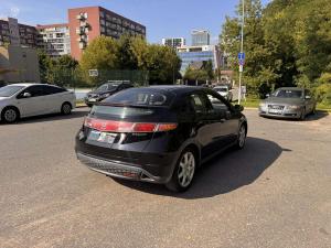 Melns Honda Civic 2008 Viļņa, ar dzinēja tilpumu 1.80 L un nobraukumu 264 tūkst. km par 3250 €, foto 12 vietnē AUTOMOTO.COM.LV