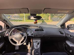 Melns Honda Civic 2008 Viļņa, ar dzinēja tilpumu 1.80 L un nobraukumu 264 tūkst. km par 3250 €, foto 19 vietnē AUTOMOTO.COM.LV