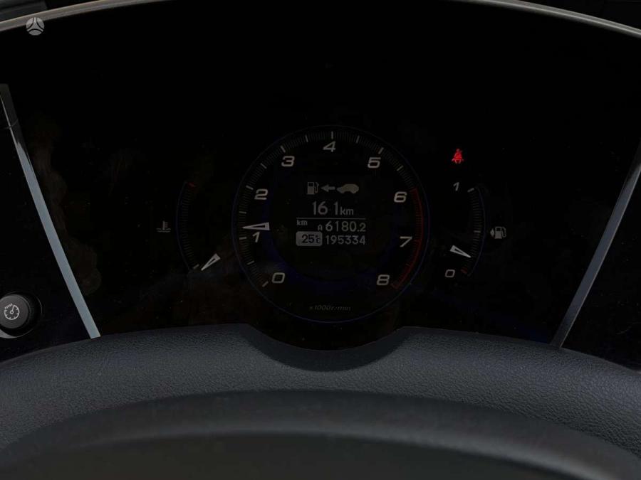 Melns Honda Civic 2008 Kretinga, ar dzinēja tilpumu 1.34 L un nobraukumu 196 tūkst. km par 3950 €, foto 13 vietnē AUTOMOTO.COM.LV