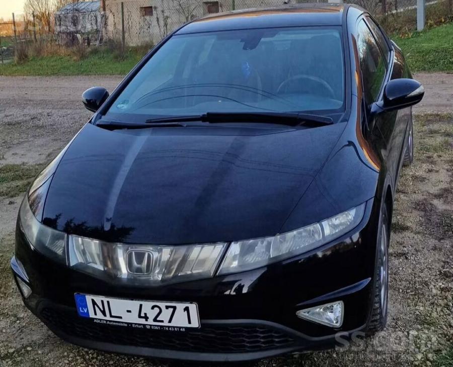 Melns Honda Civic 2008 Rēzekne, ar dzinēja tilpumu 2.20 L un nobraukumu 258 tūkst. km par 1850 €, foto 1 vietnē AUTOMOTO.COM.LV