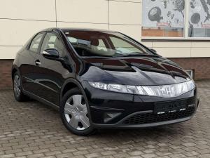 Melns Honda Civic 2008 Kretinga, ar dzinēja tilpumu 1.34 L un nobraukumu 195 tūkst. km par 3899 €, foto  vietnē AUTOMOTO.COM.LV