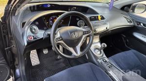Melns Honda Civic 2008 Rēzekne, ar dzinēja tilpumu 2.20 L un nobraukumu 258 tūkst. km par 1950 €, foto 9 vietnē AUTOMOTO.COM.LV