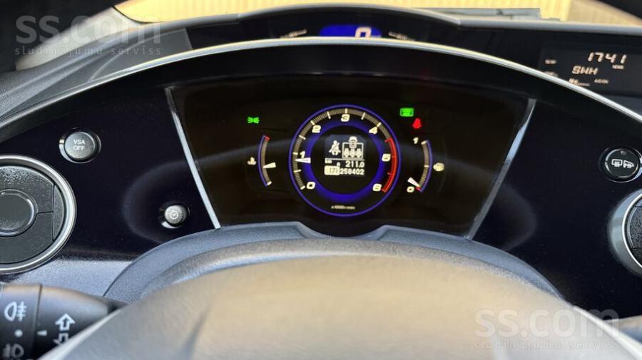 Melns Honda Civic 2008 Rēzekne, ar dzinēja tilpumu 2.20 L un nobraukumu 258 tūkst. km par 1950 €, foto 15 vietnē AUTOMOTO.COM.LV