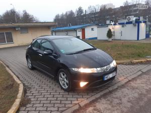 Melns Honda Civic 2009 Kauņa, ar dzinēja tilpumu 2.20 L un nobraukumu 280 tūkst. km par 800 €, foto 6 vietnē AUTOMOTO.COM.LV