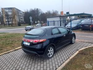 Melns Honda Civic 2009 Kauņa, ar dzinēja tilpumu 2.20 L un nobraukumu 280 tūkst. km par 800 €, foto 11 vietnē AUTOMOTO.COM.LV