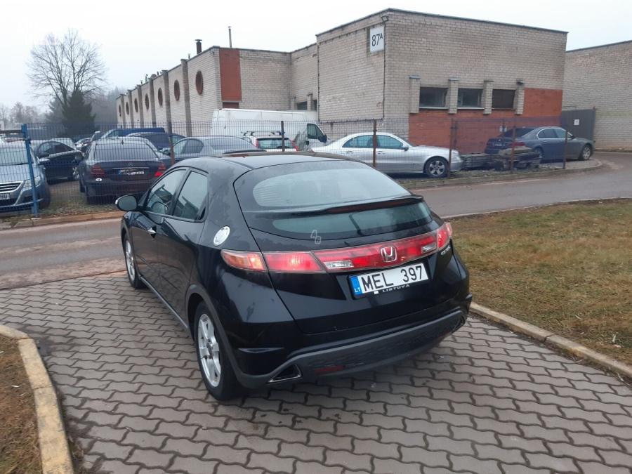 Melns Honda Civic 2009 Kauņa, ar dzinēja tilpumu 2.20 L un nobraukumu 280 tūkst. km par 800 €, foto 14 vietnē AUTOMOTO.COM.LV