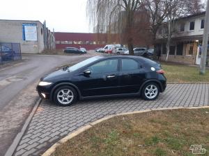 Melns Honda Civic 2009 Kauņa, ar dzinēja tilpumu 2.20 L un nobraukumu 280 tūkst. km par 800 €, foto 18 vietnē AUTOMOTO.COM.LV