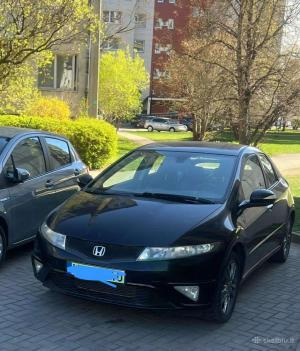 Melns Honda Civic 2009 Viļņa, ar dzinēja tilpumu 1.80 L un nobraukumu 275 tūkst. km par 1700 €, foto  vietnē AUTOMOTO.COM.LV