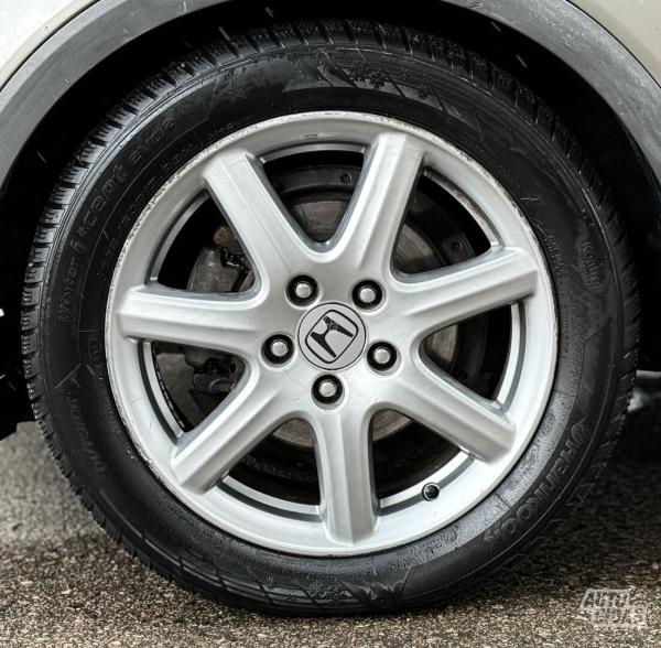 Black Honda Civic 2009 in Kaunas, with an engine capacity of 2.20 L and mileage of 282 thousand km for 3000 €, photo 7 on AUTOMOTO.COM.LV