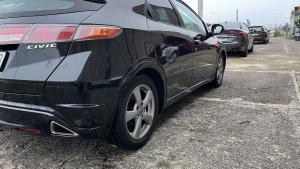 Black Honda Civic 2010 in Klaipeda, with an engine capacity of 1.40 L and mileage of 152 thousand km for 3950 €, photo 11 on AUTOMOTO.COM.LV