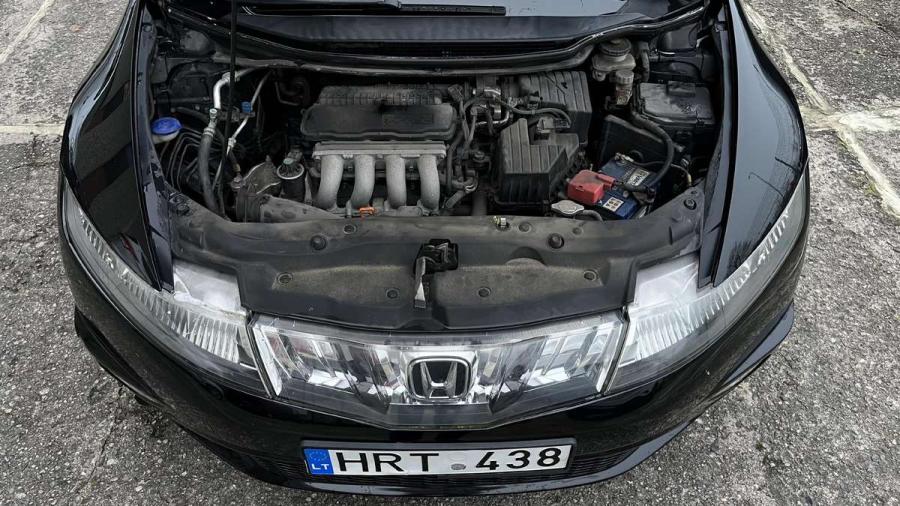Black Honda Civic 2010 in Klaipeda, with an engine capacity of 1.40 L and mileage of 152 thousand km for 3950 €, photo 25 on AUTOMOTO.COM.LV