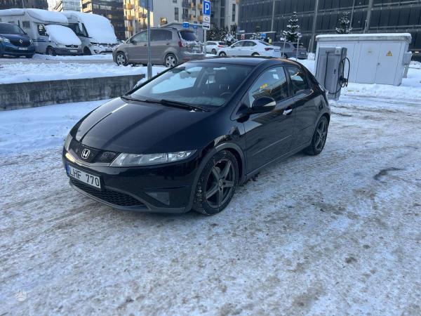 Melns Honda Civic 2011 Viļņa, ar dzinēja tilpumu 1.34 L un nobraukumu 268 tūkst. km par 2450 €, foto 1 vietnē AUTOMOTO.COM.LV