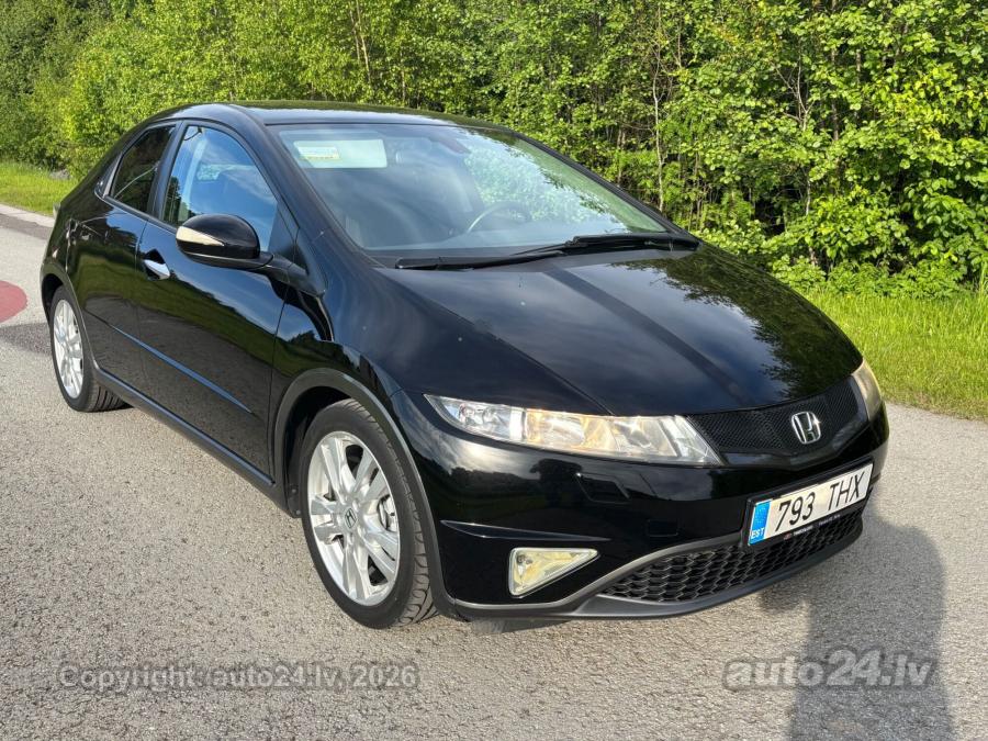 Melns Honda Civic 2011 Tallina, ar dzinēja tilpumu 1.80 L un nobraukumu 160 tūkst. km par 5490 €, foto 10 vietnē AUTOMOTO.COM.LV