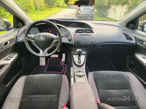 Melns Honda Civic 2011 Tallina, ar dzinēja tilpumu 1.80 L un nobraukumu 160 tūkst. km par 5490 €, foto 12 vietnē AUTOMOTO.COM.LV