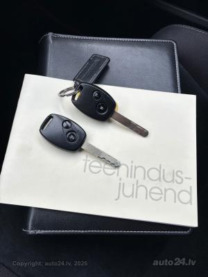 Melns Honda Civic 2011 Tallina, ar dzinēja tilpumu 1.80 L un nobraukumu 160 tūkst. km par 5490 €, foto 30 vietnē AUTOMOTO.COM.LV