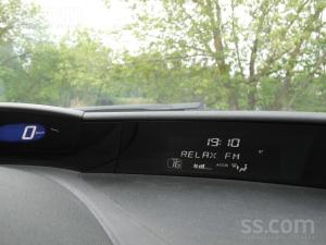 Black Honda Civic 2011 in Riga, with an engine capacity of 1.80 L and mileage of 203 thousand km for 3350 €, photo 15 on AUTOMOTO.COM.LV