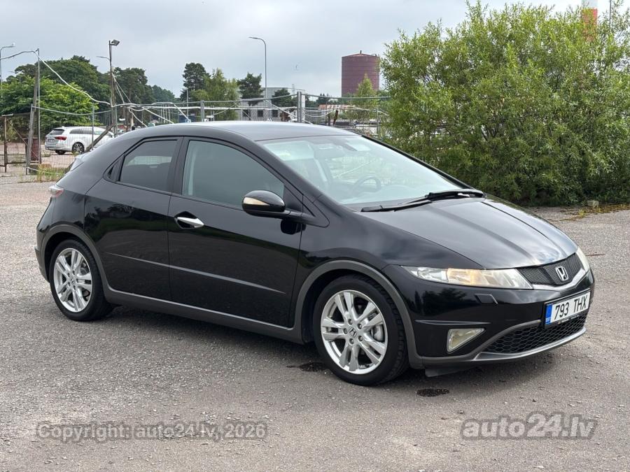 Melns Honda Civic 2011 Tallina, ar dzinēja tilpumu 1.80 L un nobraukumu 160 tūkst. km par 5490 €, foto 9 vietnē AUTOMOTO.COM.LV