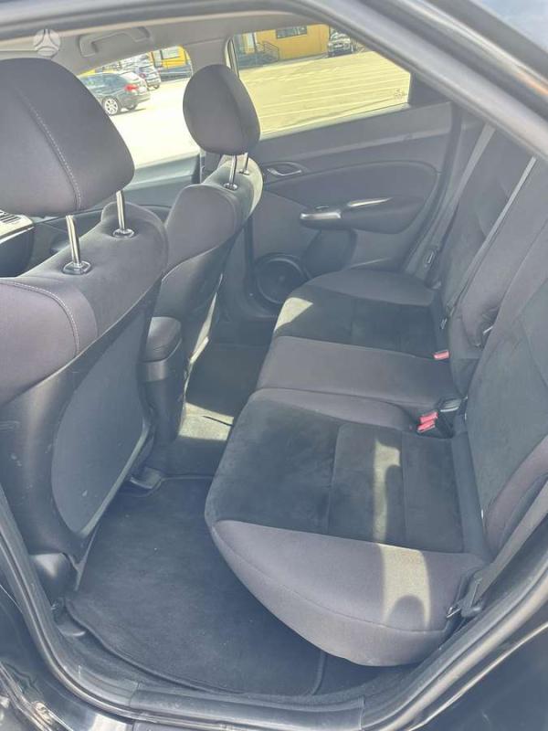 Melns Honda Civic 2011 Kauņa, ar dzinēja tilpumu 2.20 L un nobraukumu 274 tūkst. km par 3200 €, foto 7 vietnē AUTOMOTO.COM.LV