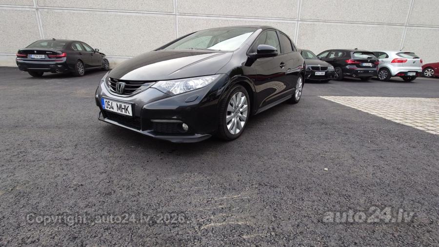 Black Honda Civic 2012 in Tallinn, with an engine capacity of 1.80 L and mileage of 134 thousand km for 9000 €, photo 1 on AUTOMOTO.COM.LV