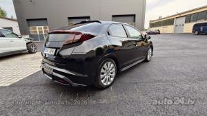 Black Honda Civic 2012 in Tallinn, with an engine capacity of 1.80 L and mileage of 134 thousand km for 9000 €, photo 8 on AUTOMOTO.COM.LV