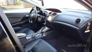 Black Honda Civic 2012 in Tallinn, with an engine capacity of 1.80 L and mileage of 134 thousand km for 9000 €, photo 14 on AUTOMOTO.COM.LV