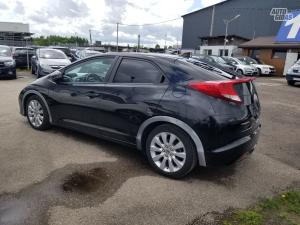 Black Honda Civic 2012 in Kaunas, with an engine capacity of 2.20 L and mileage of 273 thousand km for 3999 €, photo 5 on AUTOMOTO.COM.LV